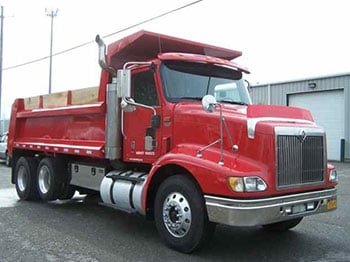 Advantage Trucks | Pre-owned Trucks Trailers and Equipment | Lancaster ...